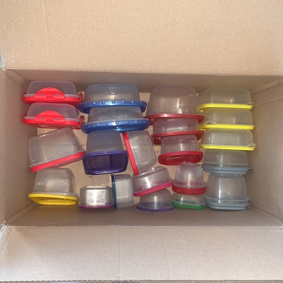 Kitchen | Tupperware Various Sizes | Poshmark